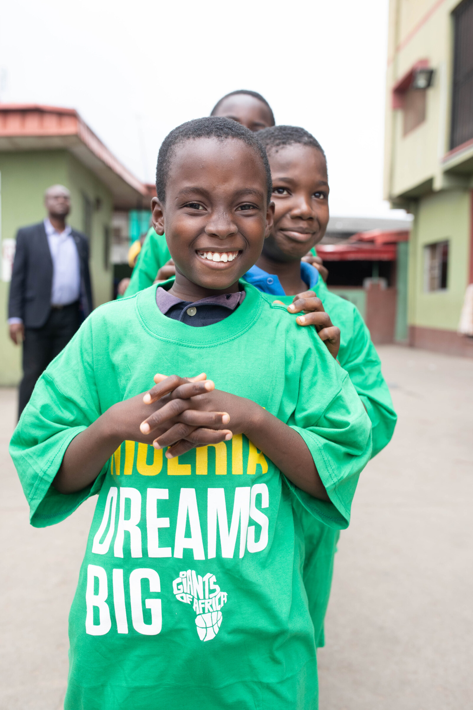 Little Saints Orphanage – Giants of Africa