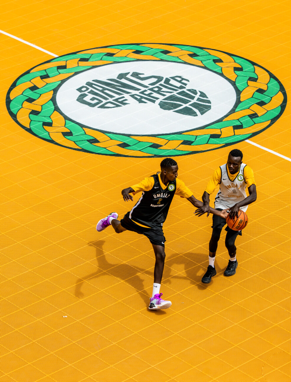 Umoja II – Giants of Africa