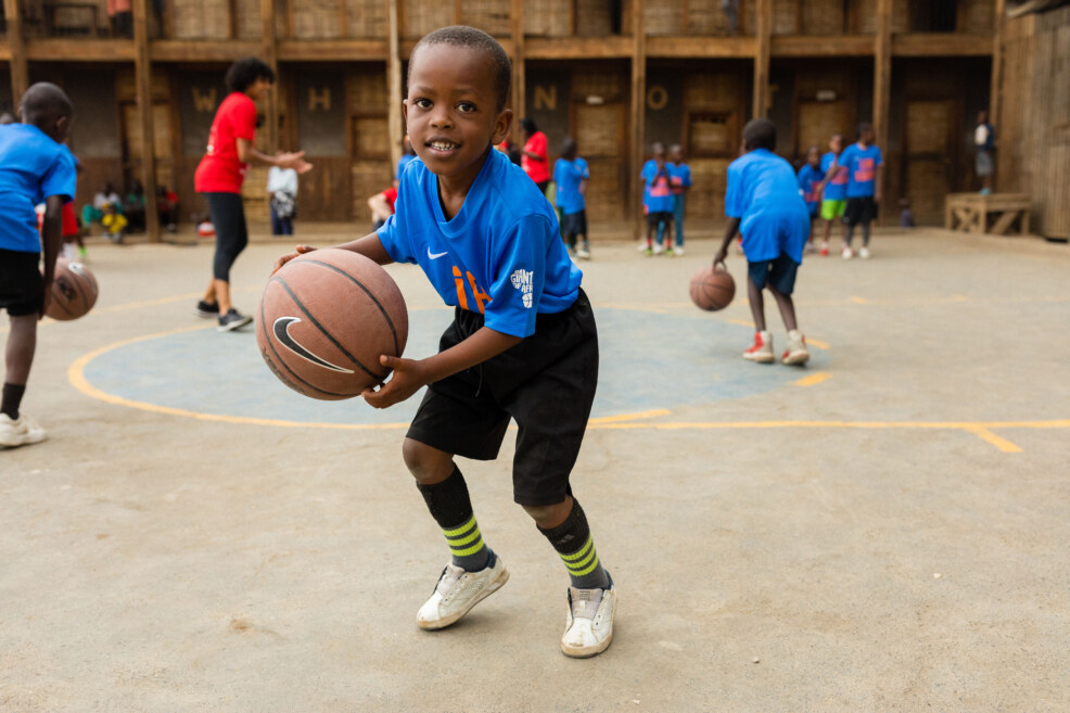 Mathare Slums Community – Giants of Africa