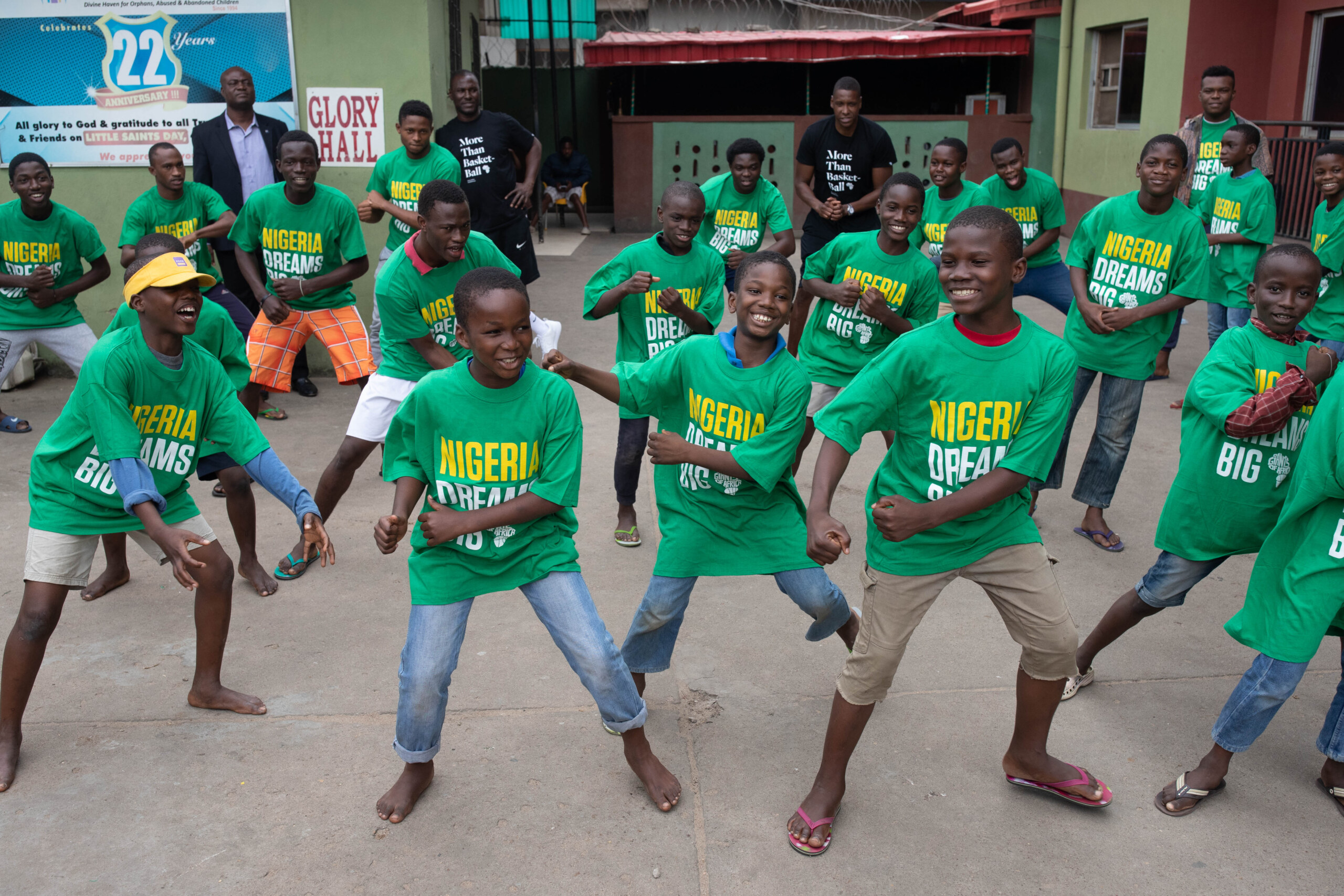 Little Saints Orphanage – Giants of Africa