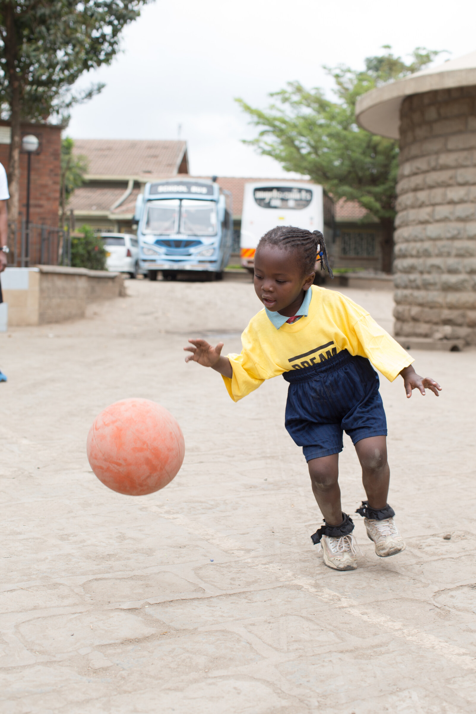 Diwopa Catholic School – Giants of Africa
