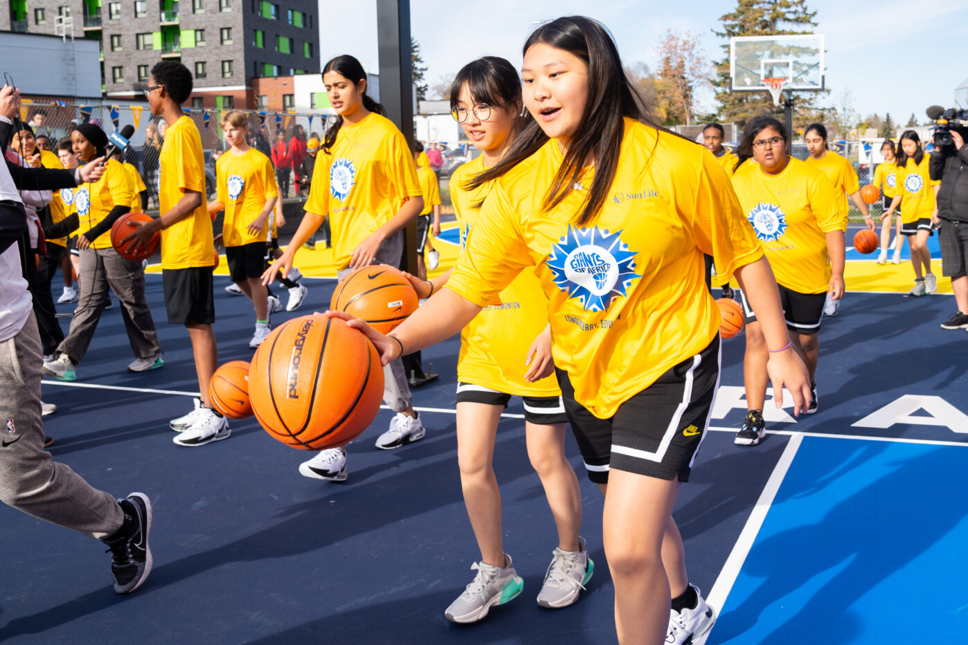 Londonderry School – Giants of Africa