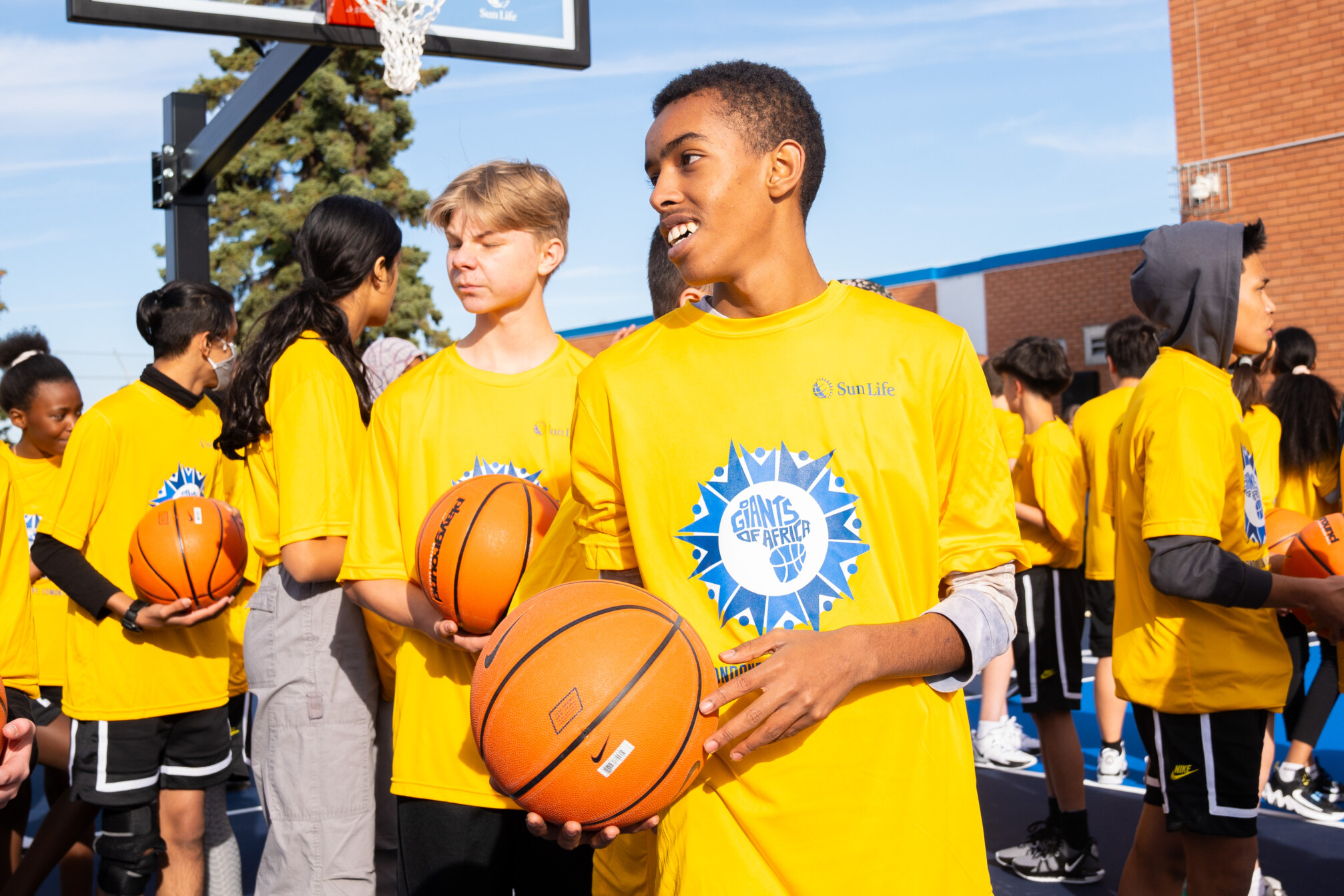 Londonderry School – Giants of Africa